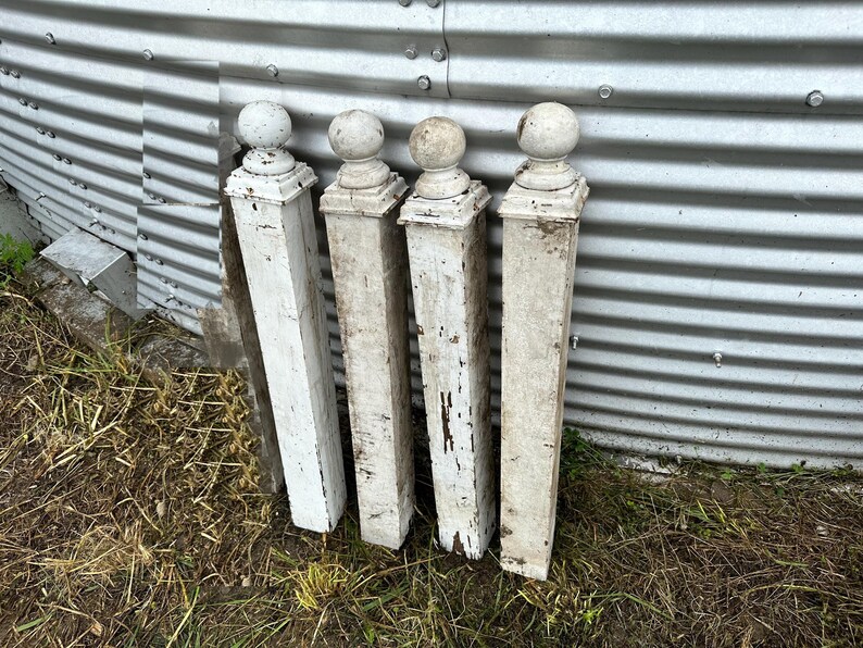 4 White Wood Fence Posts Trim Rustic Part - Rustic Primitive Antique ...