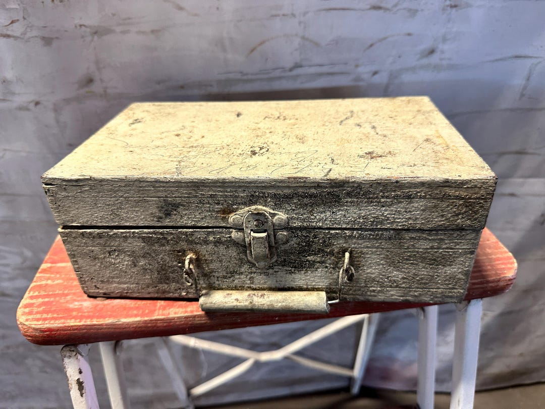 Storage Wood Small Box Crusty Paint, 1900's Primitive Antique Document ...