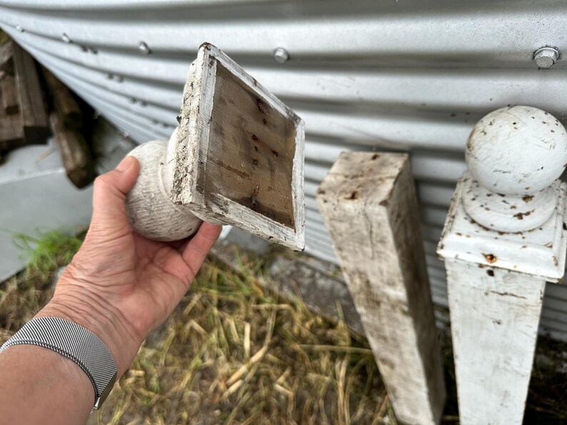 4 White Wood Fence Posts Trim Rustic Part - Rustic Primitive Antique ...