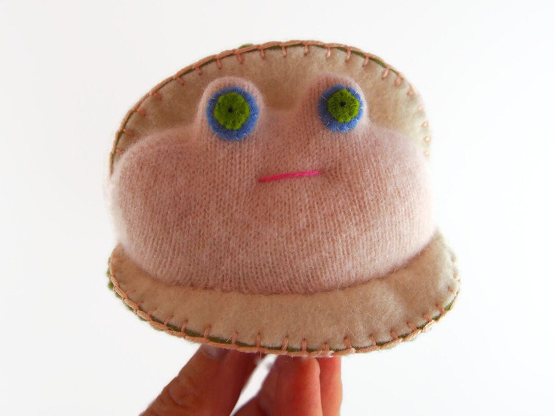 Sea Scallop Toy, Waldorf Toy, Stuffed Toy, Stuffed Animal, Clam Toy ...
