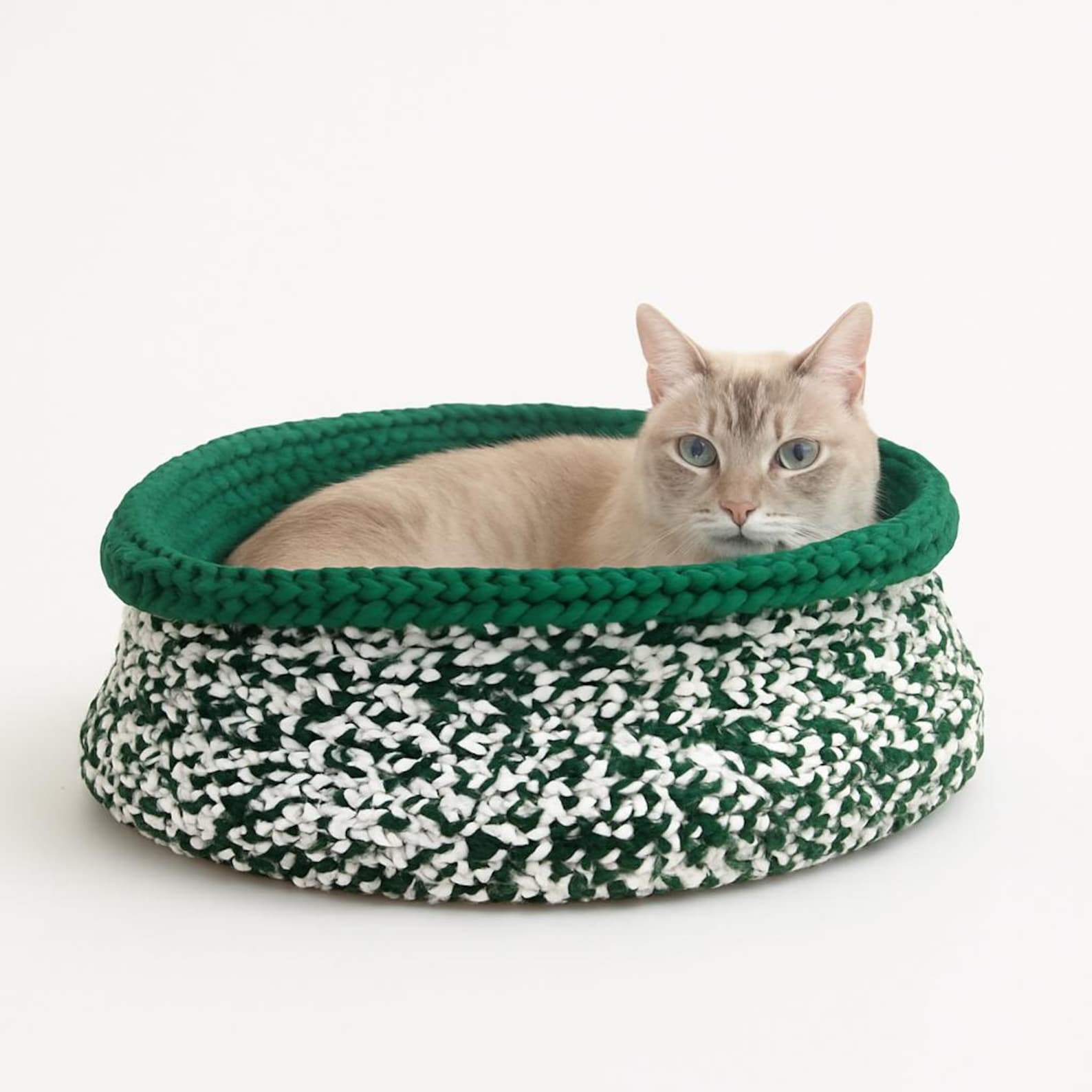 Cat Bed Knitting Pattern – Super Bulky Yarn – Easy Knit Pet Bed PDF ...