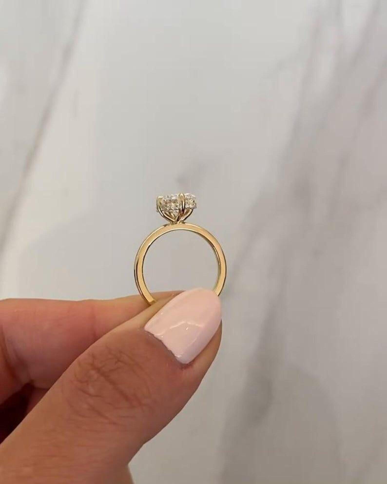 Stunning Radiant Cut Moissanite Engagement Ring With Compass Prong ...