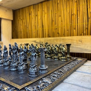 Chess Set - Ancient Greek Chess Board - Gold & Silver Chess Pieces ...