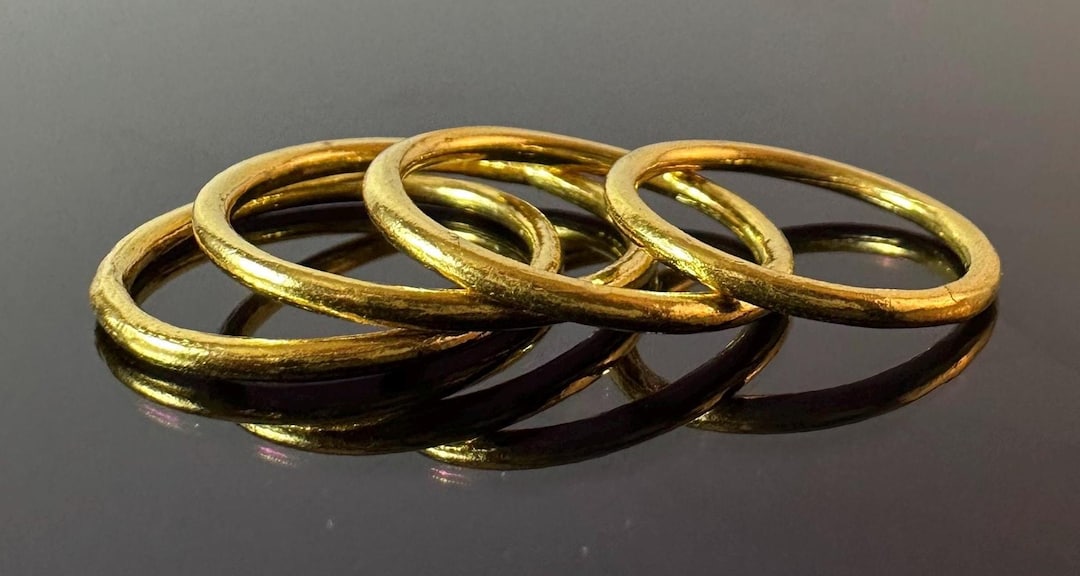 24k Gold Stacking Ring. 1.6mm Solid Yellow 9999 Gold Wedding Ring. Pure ...