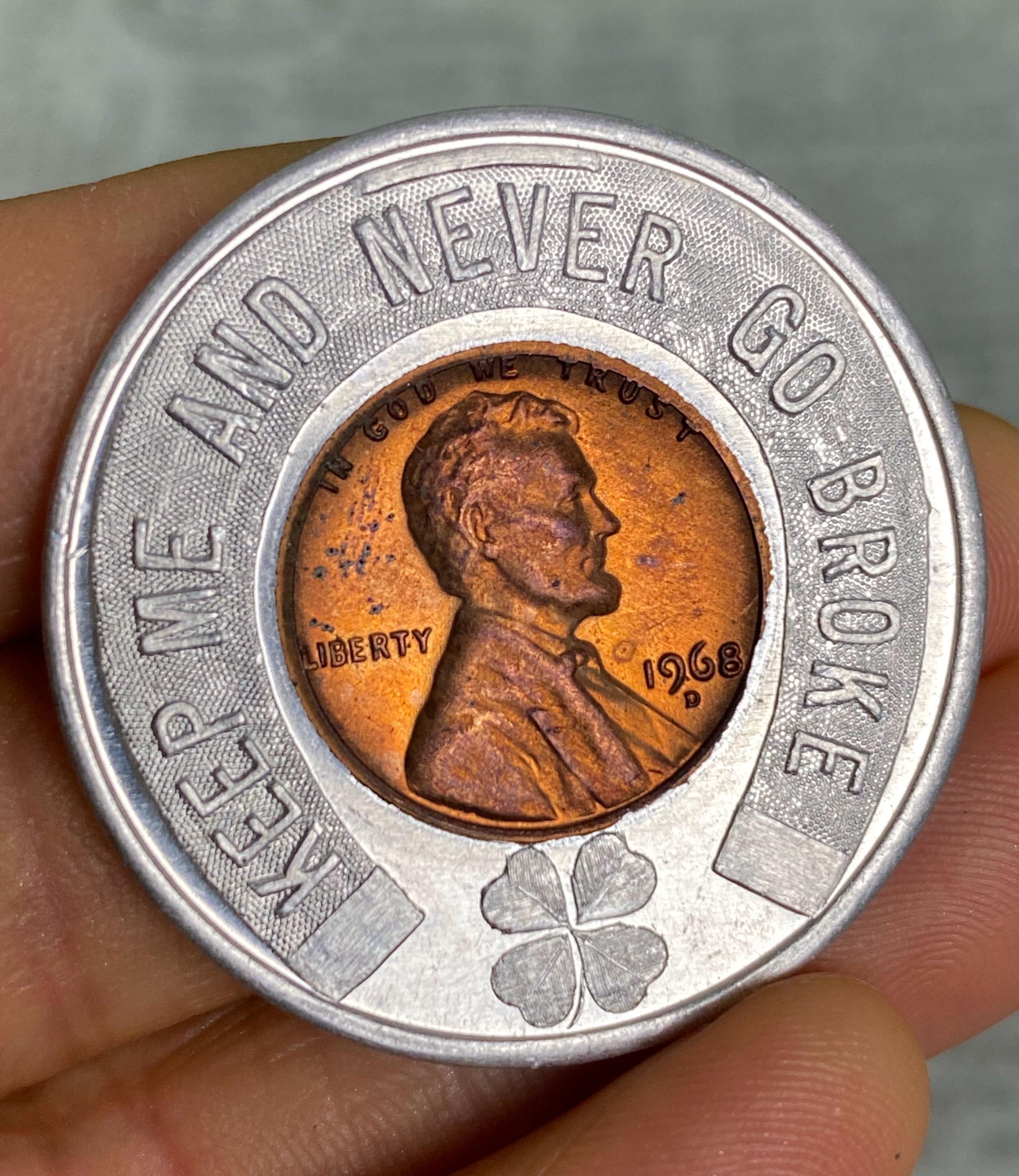 A0138 Encased “lucky Penny” Token – 1968 Lincoln Cent With Four-leaf ...