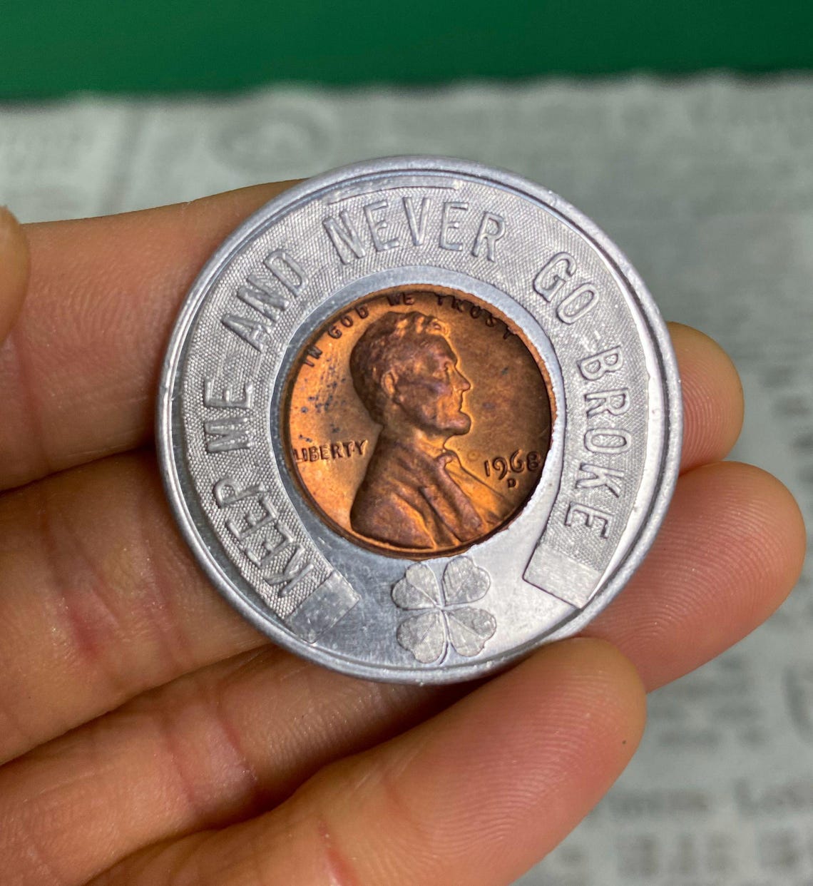 A0138 Encased “lucky Penny” Token – 1968 Lincoln Cent With Four-leaf ...