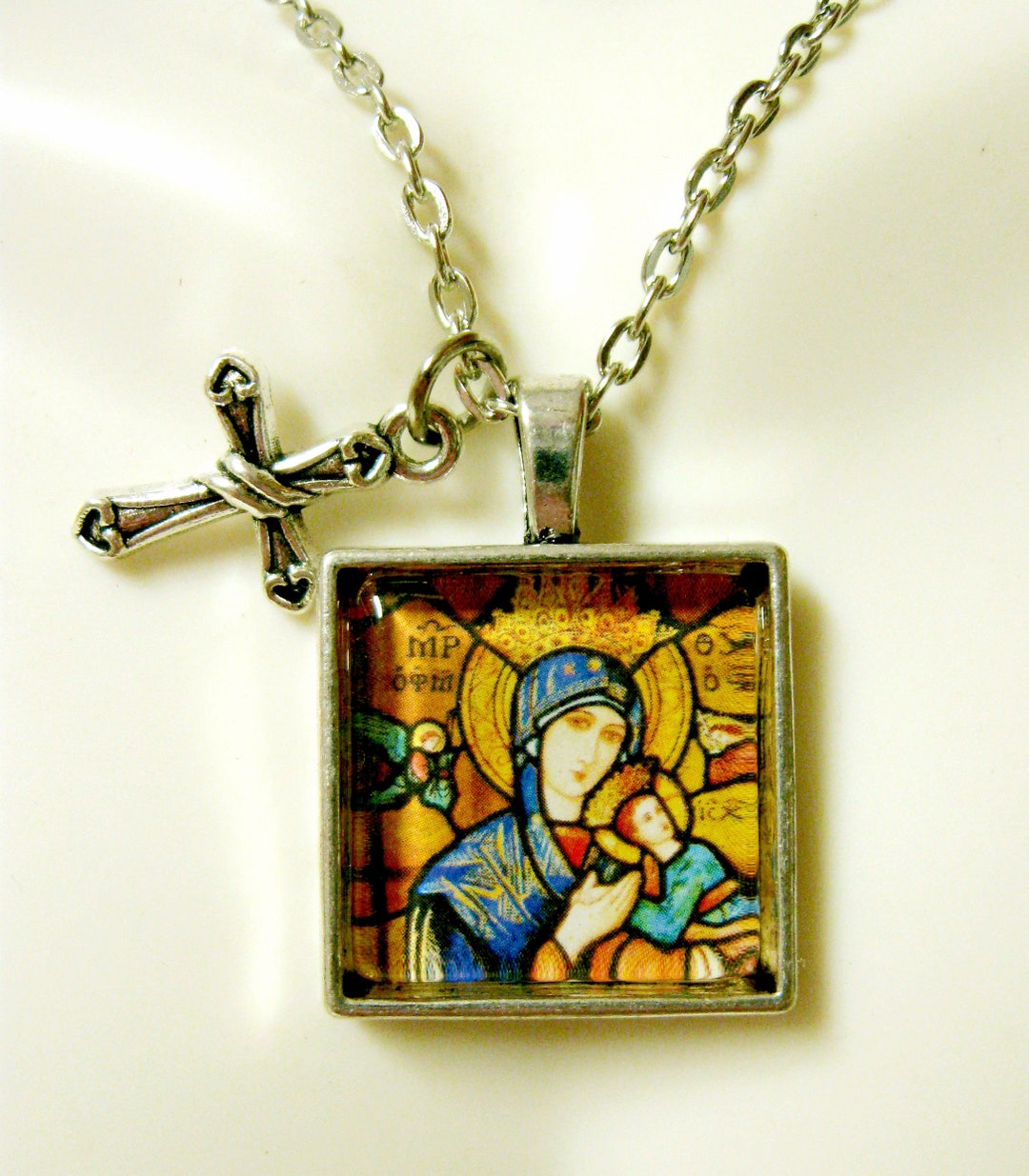Our Lady of Perpetual Help Pendant and Chain - AP28-033 - Etsy
