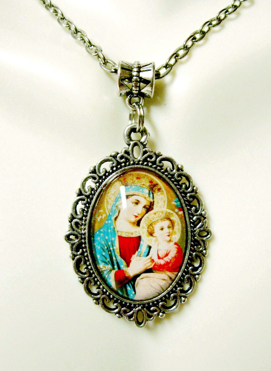Our Lady of Perpetual Help Pendant and Chain - AP05-259 - Etsy