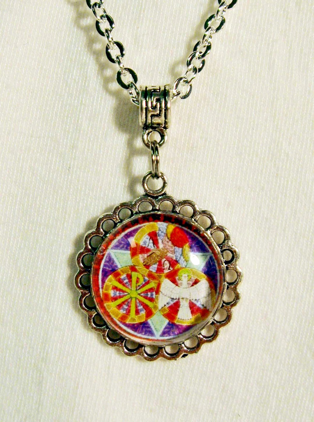 Holy Trinity Symbol Necklace - AP17-601 - Etsy