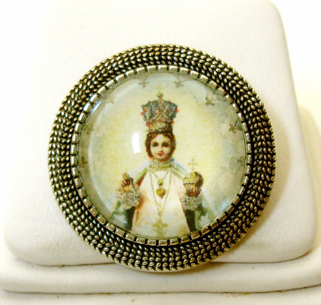 Infant of Prague Pin/brooch - BR09-096 - Etsy