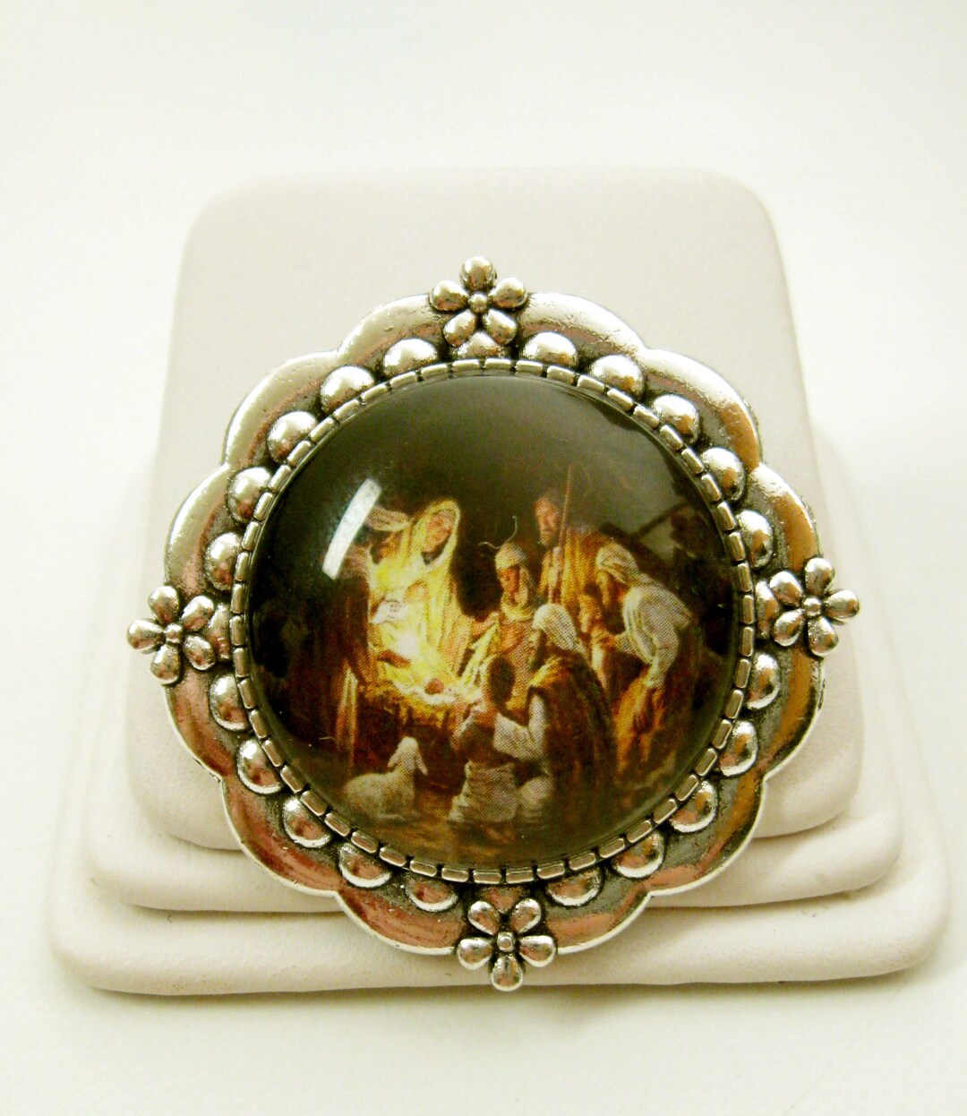 Nativity at Night Pin/brooch - BR15-028 - Etsy