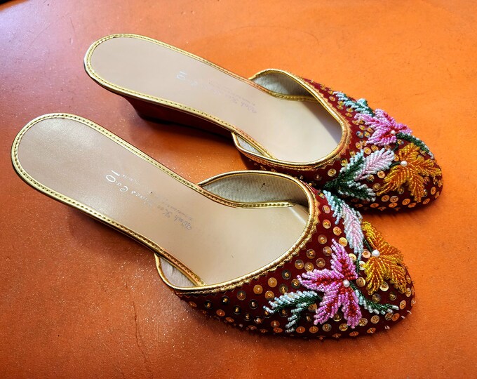 Vintage *AS-IS* 1960's Beaded and Sequin Tropical Flower Mules / Kitten ...