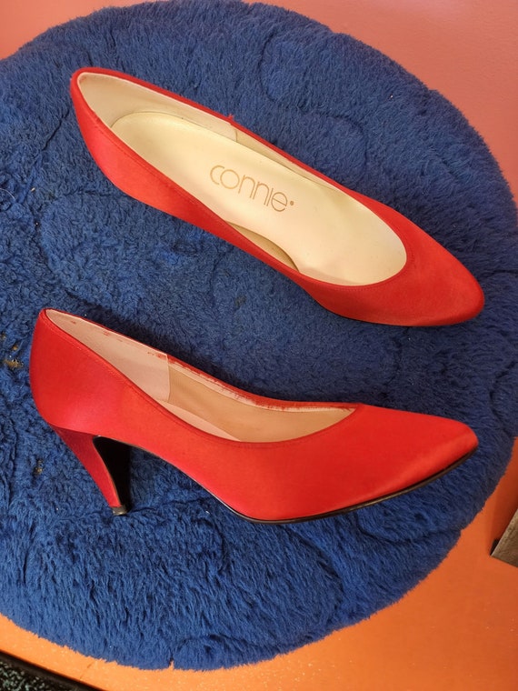 Vintage Red Satin Pumps Gem