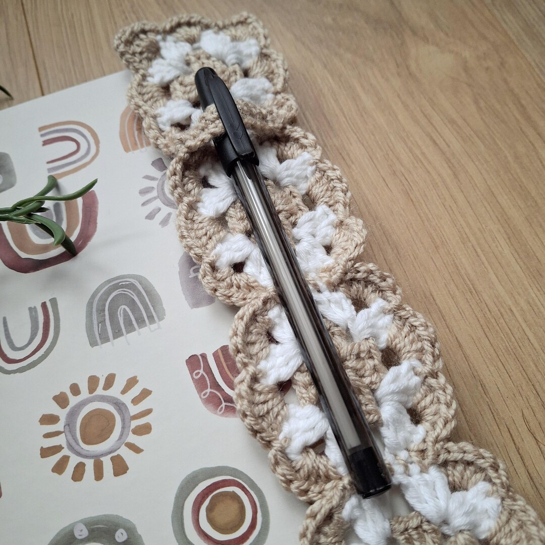 Granny Square Crochet Pattern | Stationery Pen Holder for A5 Notepad ...