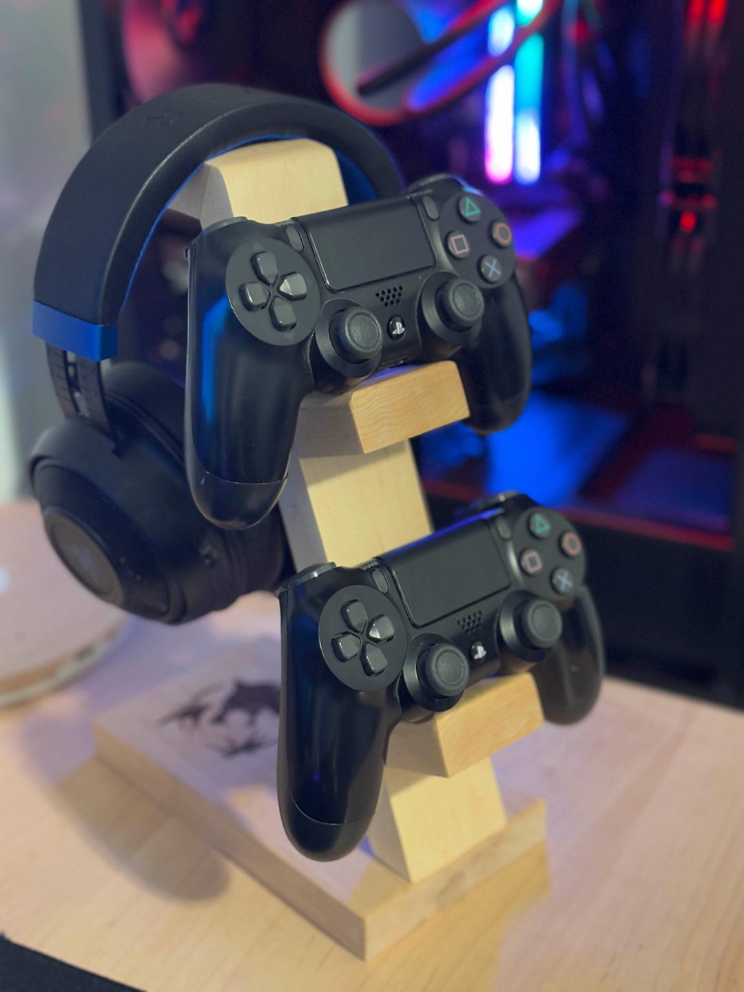 Wooden Gaming Headset and Controller Stand With Customizable Engraving ...