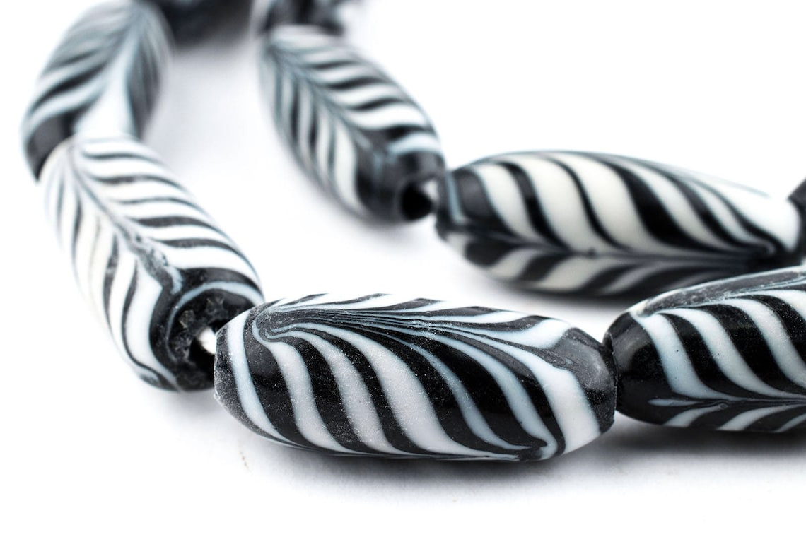 16 Black Glass Feather Beads - Black Feather Beads - African Trade ...