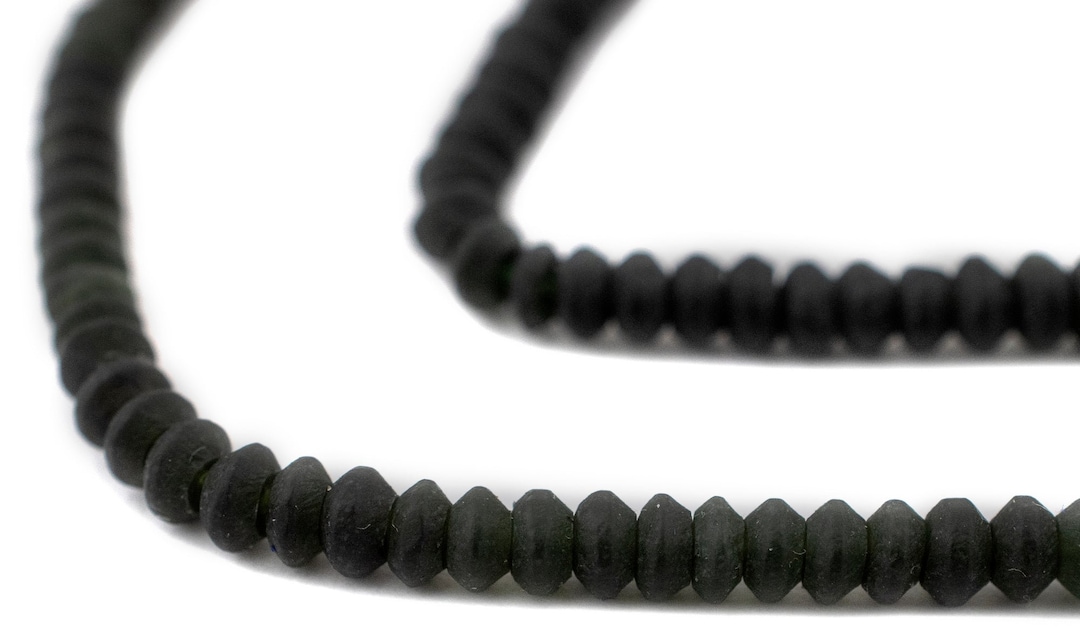 150 Extra Dark Green Jade Saucer Beads 3-4mm: Wholesale Gemstones ...