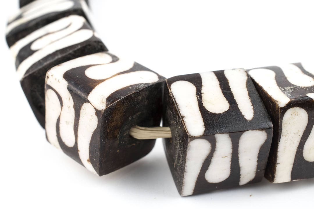 25 Traditional Batik Bone Beads: Dyed Bone Beads Patterned Bone Beads Kenya Bone Beads Bone Cube ...