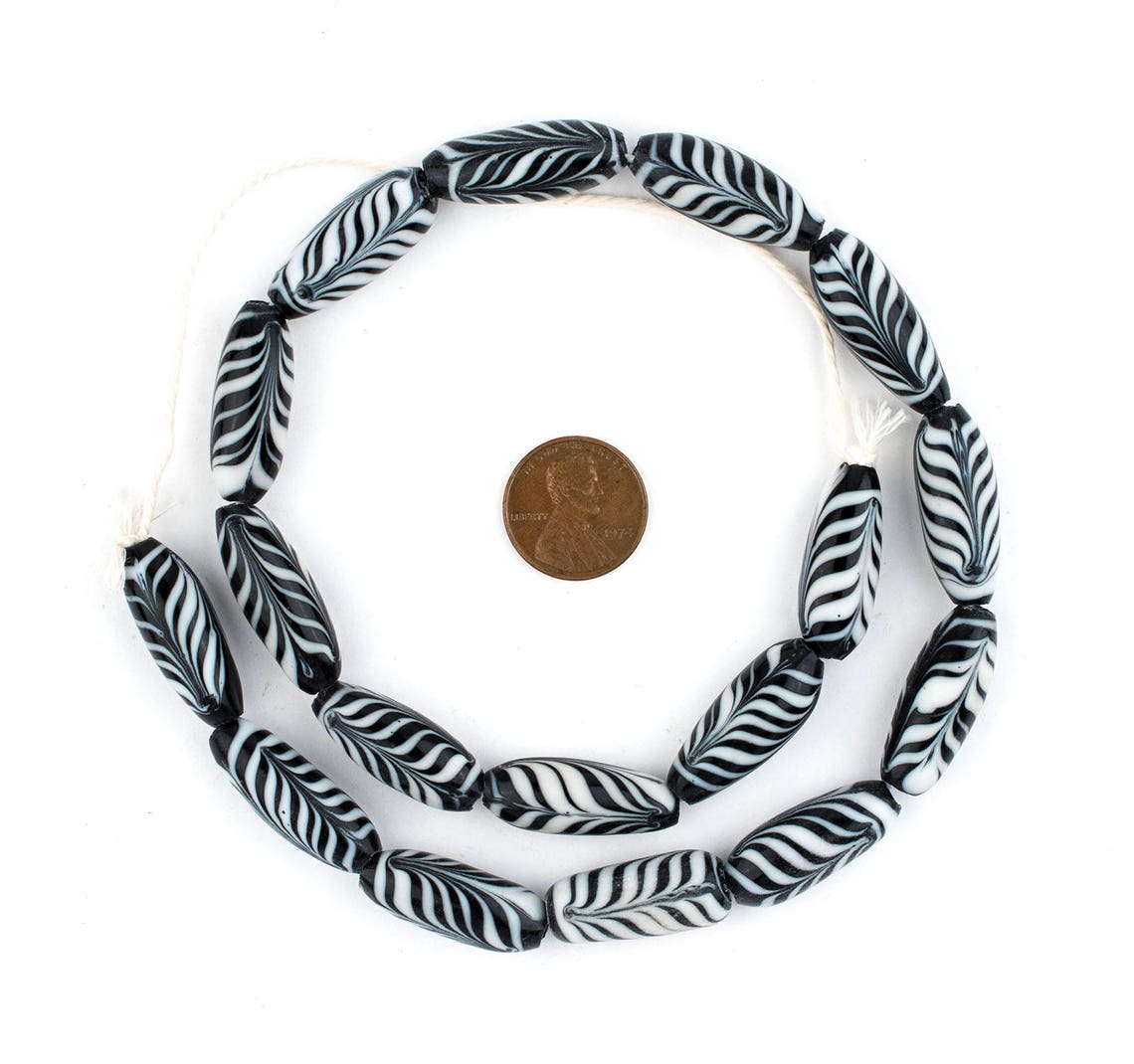 16 Black Glass Feather Beads - Black Feather Beads - African Trade ...