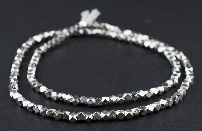 140 Shiny Silver Diamond Cut Beads: Faceted Cube Beads 4mm Cornerless ...