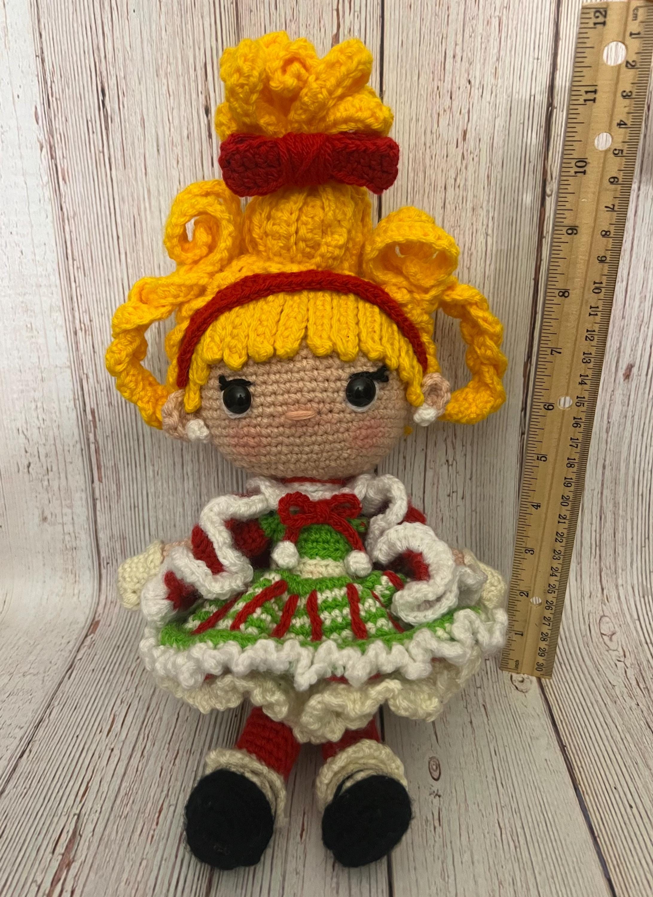 Cindy Lou Who Crochet Doll - Etsy