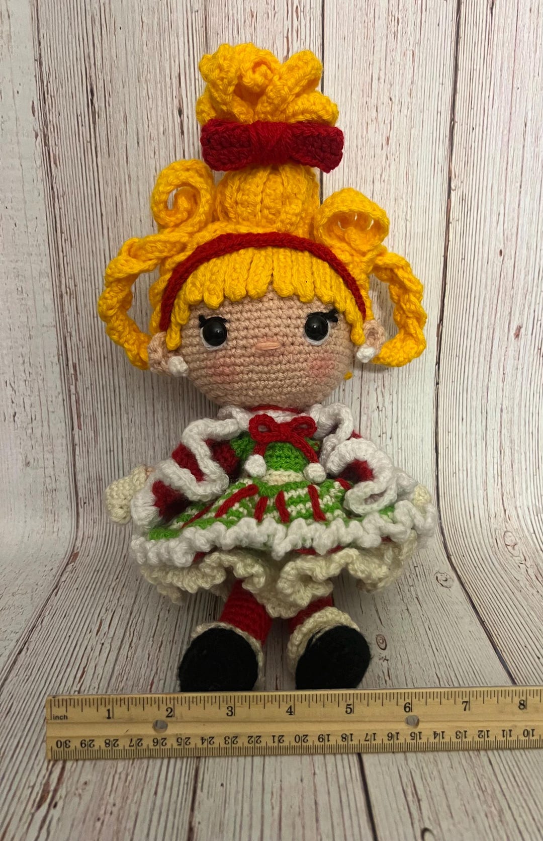 Cindy Lou Who Crochet Doll - Etsy
