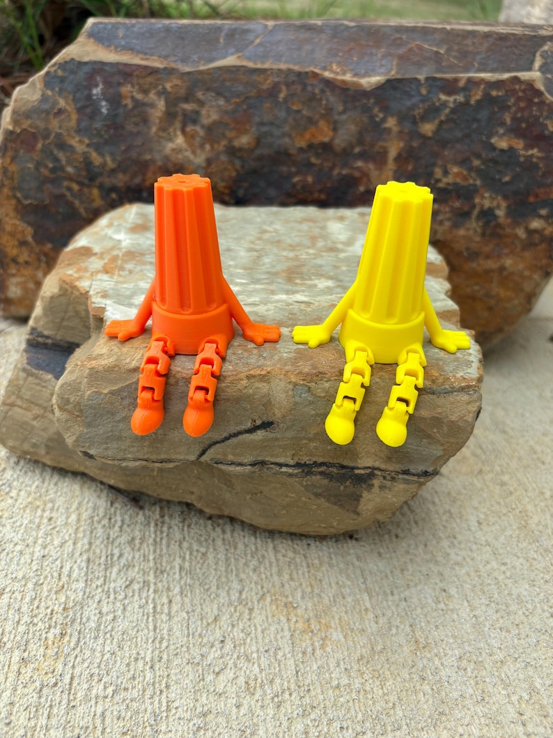 Small 2" Wire Nut Buddy: Electrician Desk Decor, Jobsite Decor - Etsy