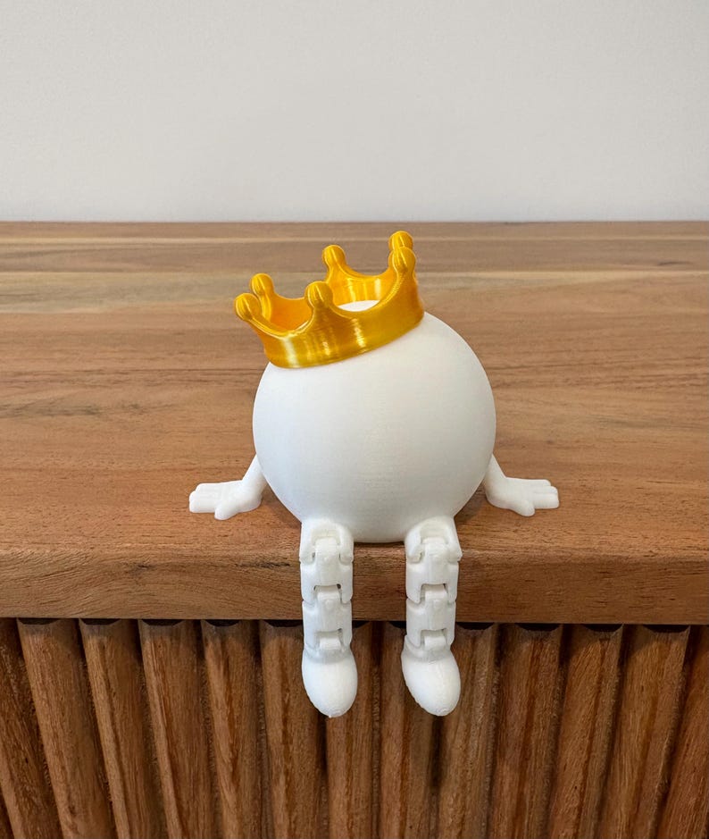 8 Ball Buddy, Crowned Eight Ball, Pool Figurine, Billiard Game Piece - Etsy