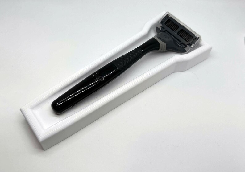 Ergonomic Tray for Holding Shaving Razor - Fits Most Size Razors ...