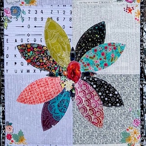 PDF Download PATTERN Crazy Eights Quilt Flower Scrappy Fabrics Black ...