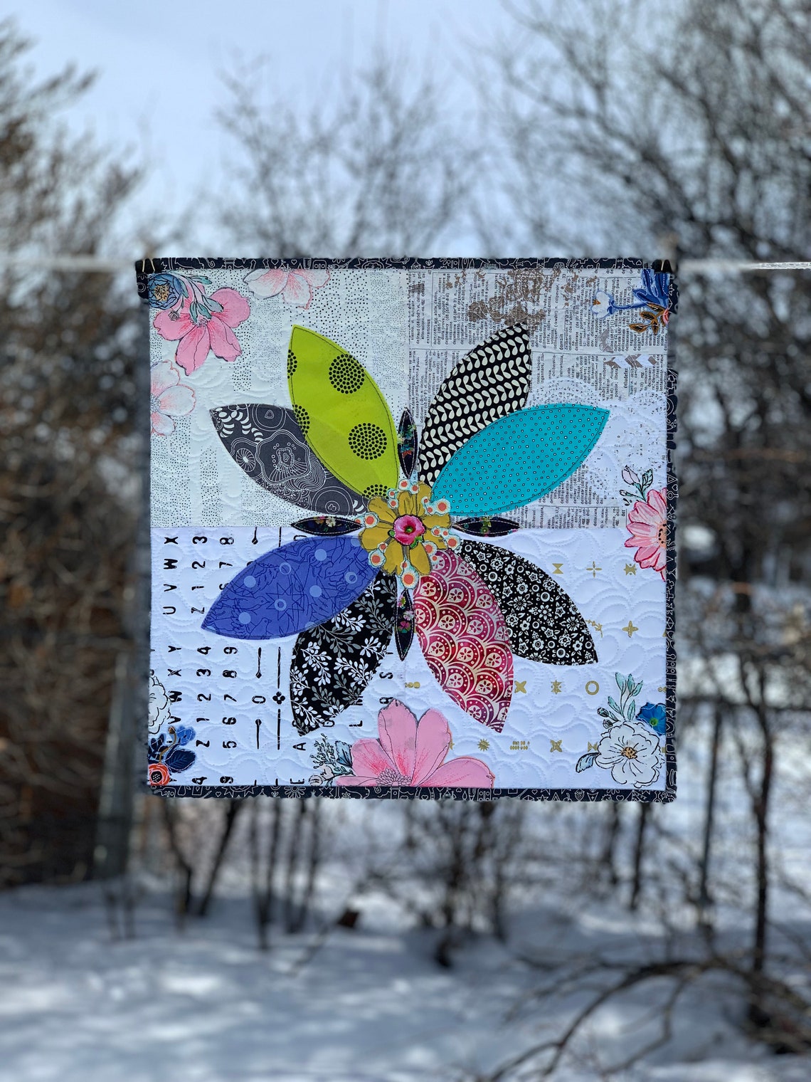 PDF Download PATTERN Crazy Eights Quilt Flower Scrappy Fabrics Black ...