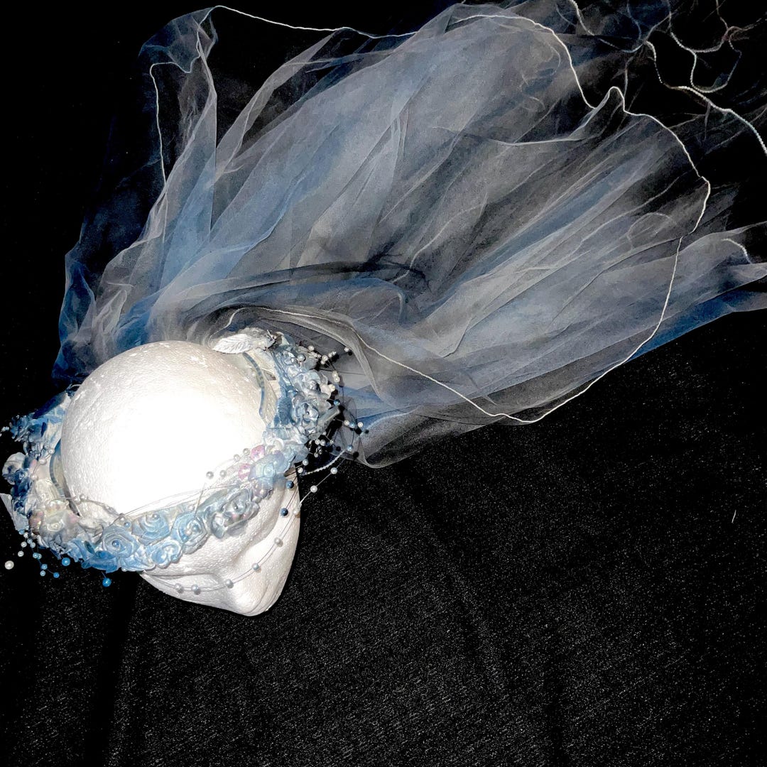 Emily Corpse Bride Wedding VEIL Womens Unique Halloween Sheer Net ...