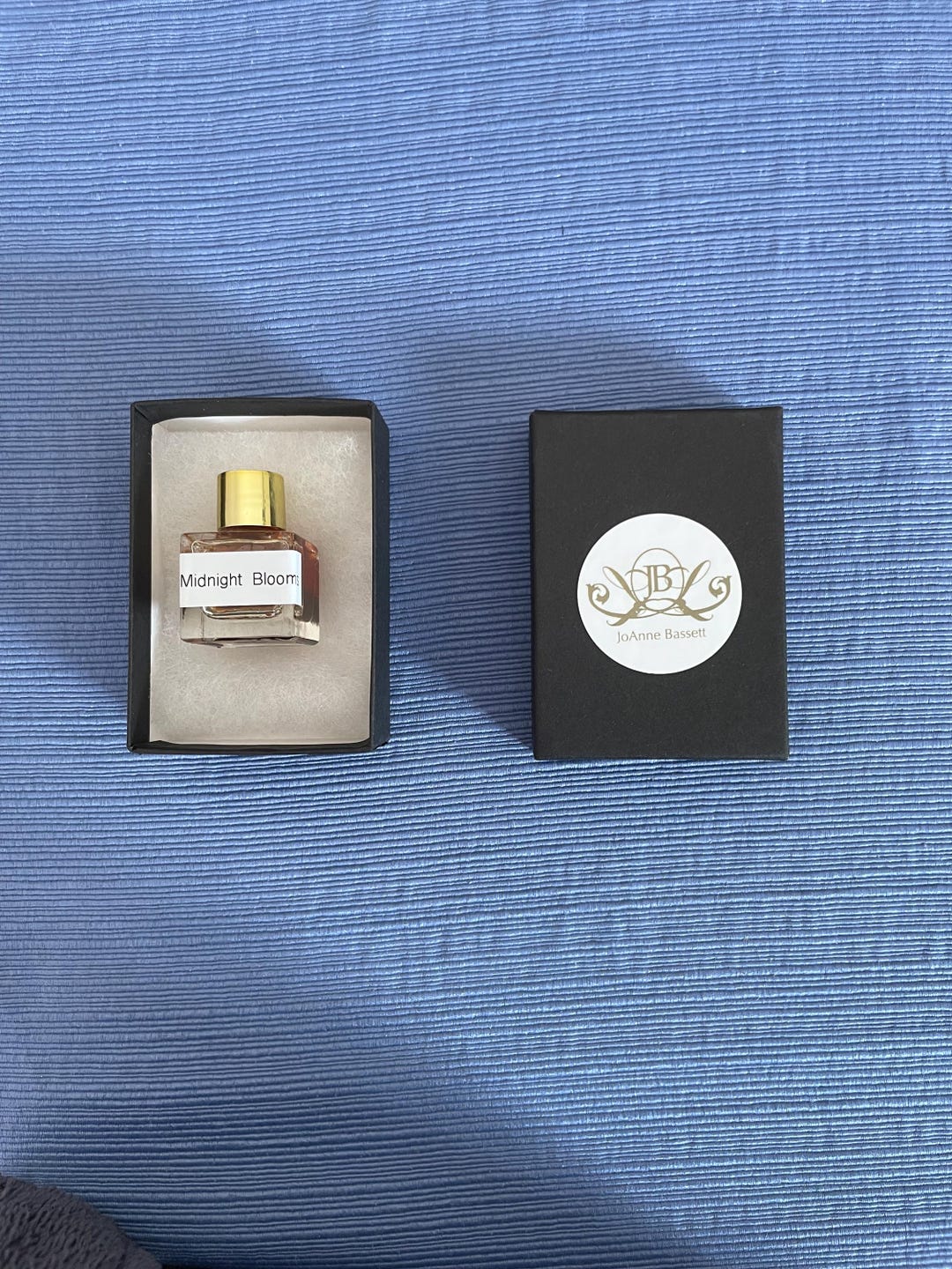 Midnight Blooms Botanical Perfume Oil: Natural Parfum in Oil Base ...
