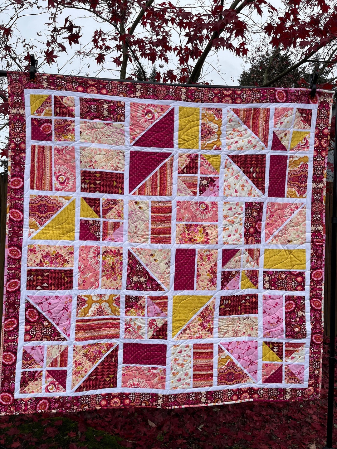 La Vie En Rose Quilt - Lap/throw/decor: Backslash Pattern - Etsy