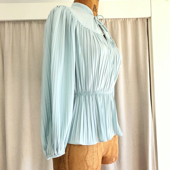 Vintage 70s Mint Green Micro-Pleat Balloon Sleeve Pep… - Gem