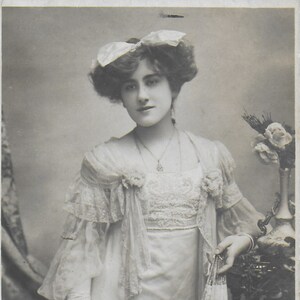 RPPC British Actress Miss Sybil Arundale, Theatre Star, Famed Beauty, Posted Hull, 1905 - Etsy
