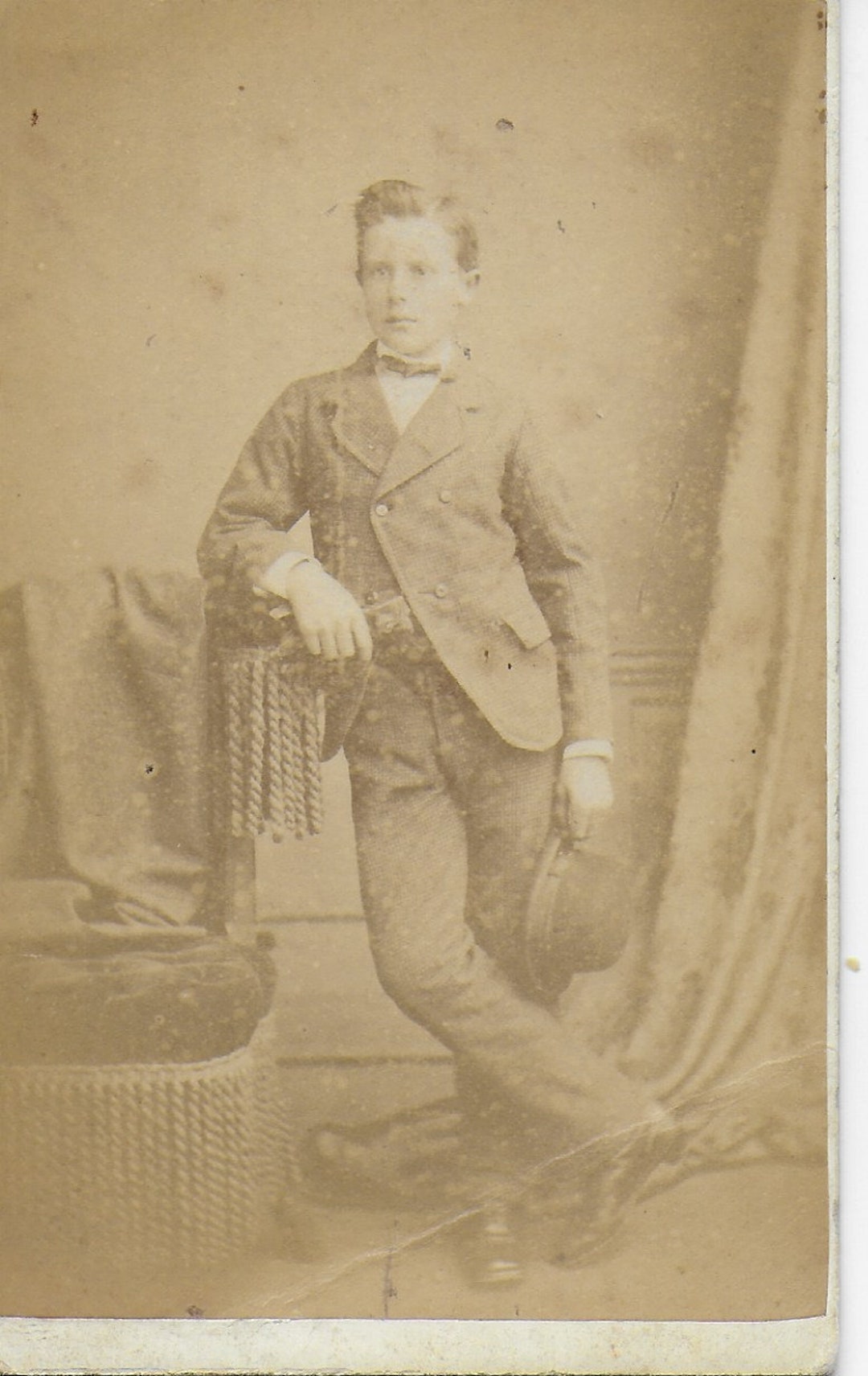 Victorian Photo, CDV, Smart Man, Holding Hat, - Henry Gregson, Luton - Etsy