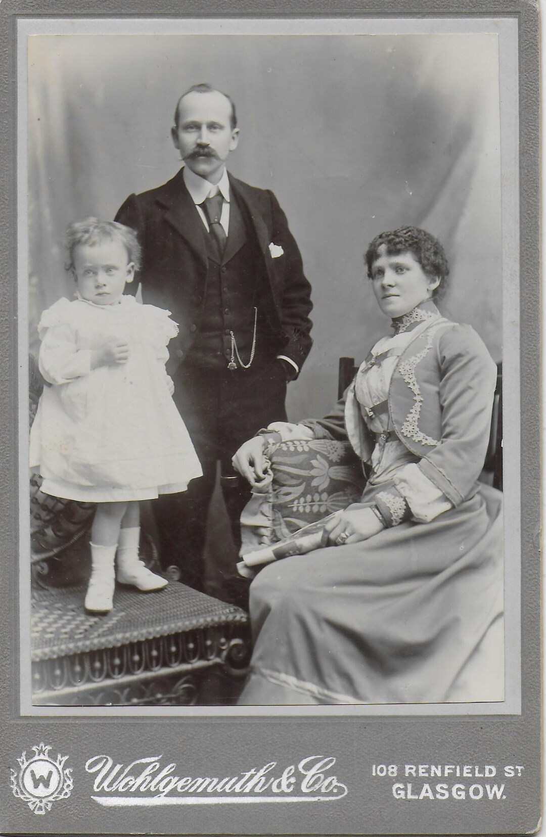 Victorian Photo, Cabinet Card,family Portrait, Wohlgemuth & Co Glasgow ...