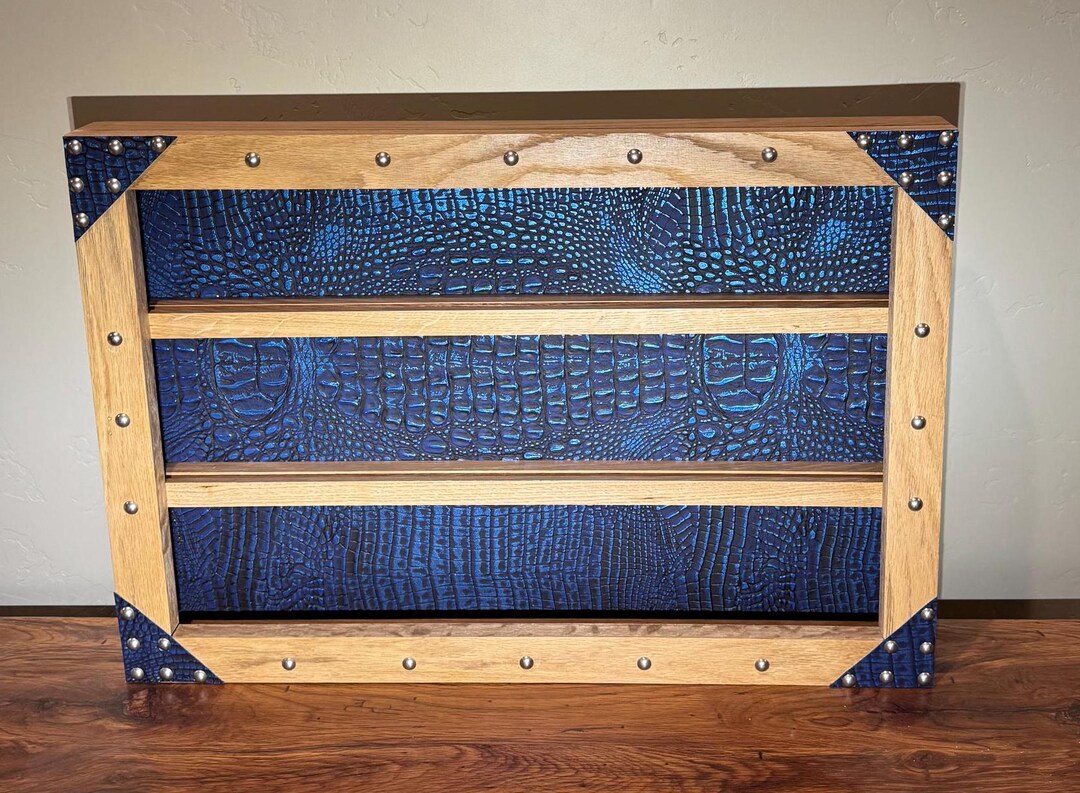 Belt Buckle Display Case Holds 9 to 12 Buckles With Different ...