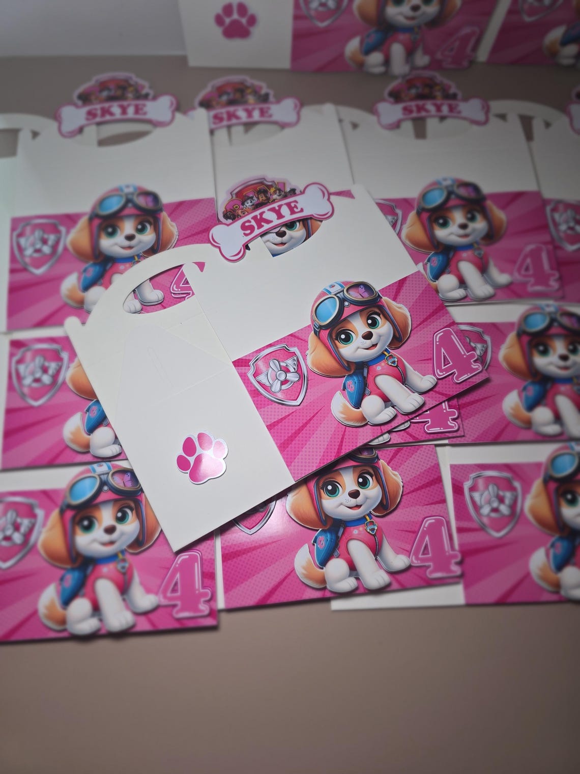 Skye Pow Patrol Skye Favor Party, Pow Patrol Gable Box 3D Candy Box ...