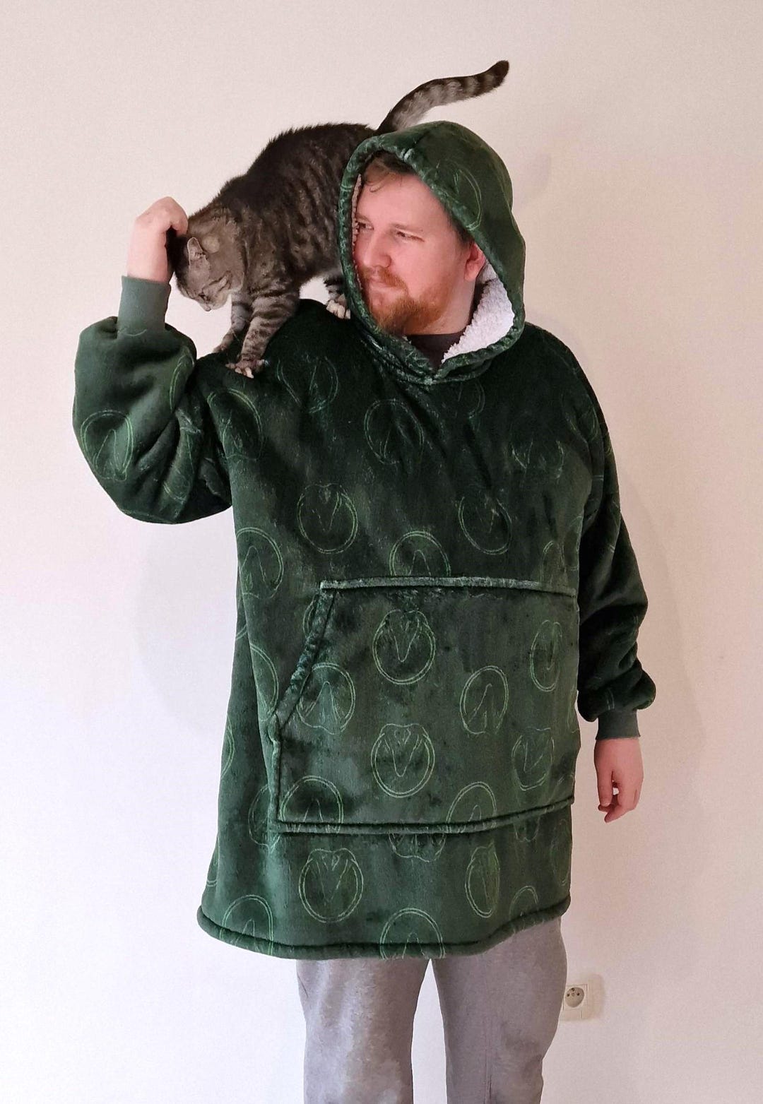 Yinnie Blanket Hoodie Green Hooves - Etsy