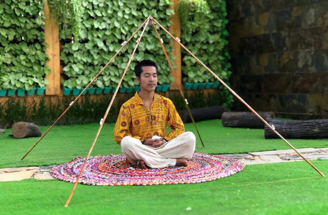 NEW Copper Lite Duty Giza 6 Feet Meditation Pyramid Portable With Shree Vishnu Conch With ...