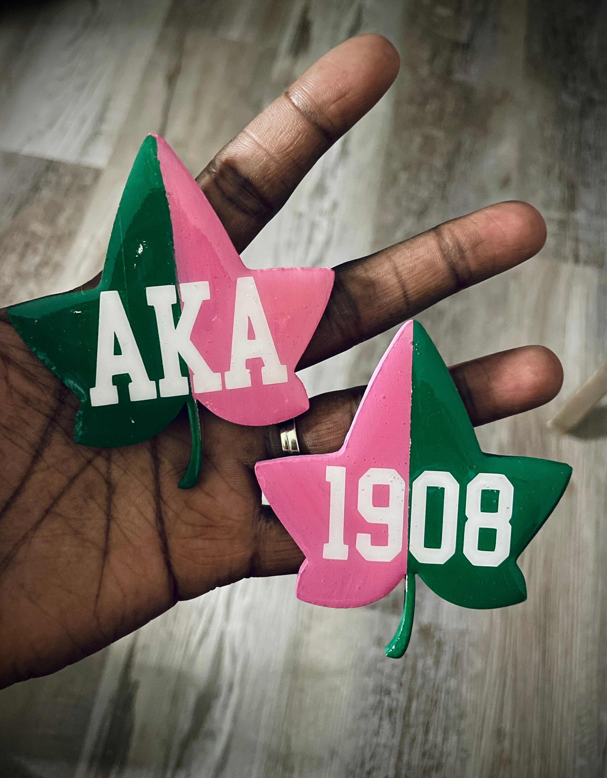 Alpha Kappa Alpha Hand Painted Ivy Leaf Earrings - Etsy
