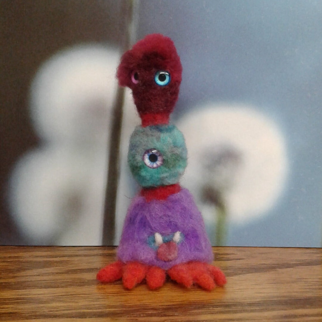 Needle Felted Alien Snickler - Etsy
