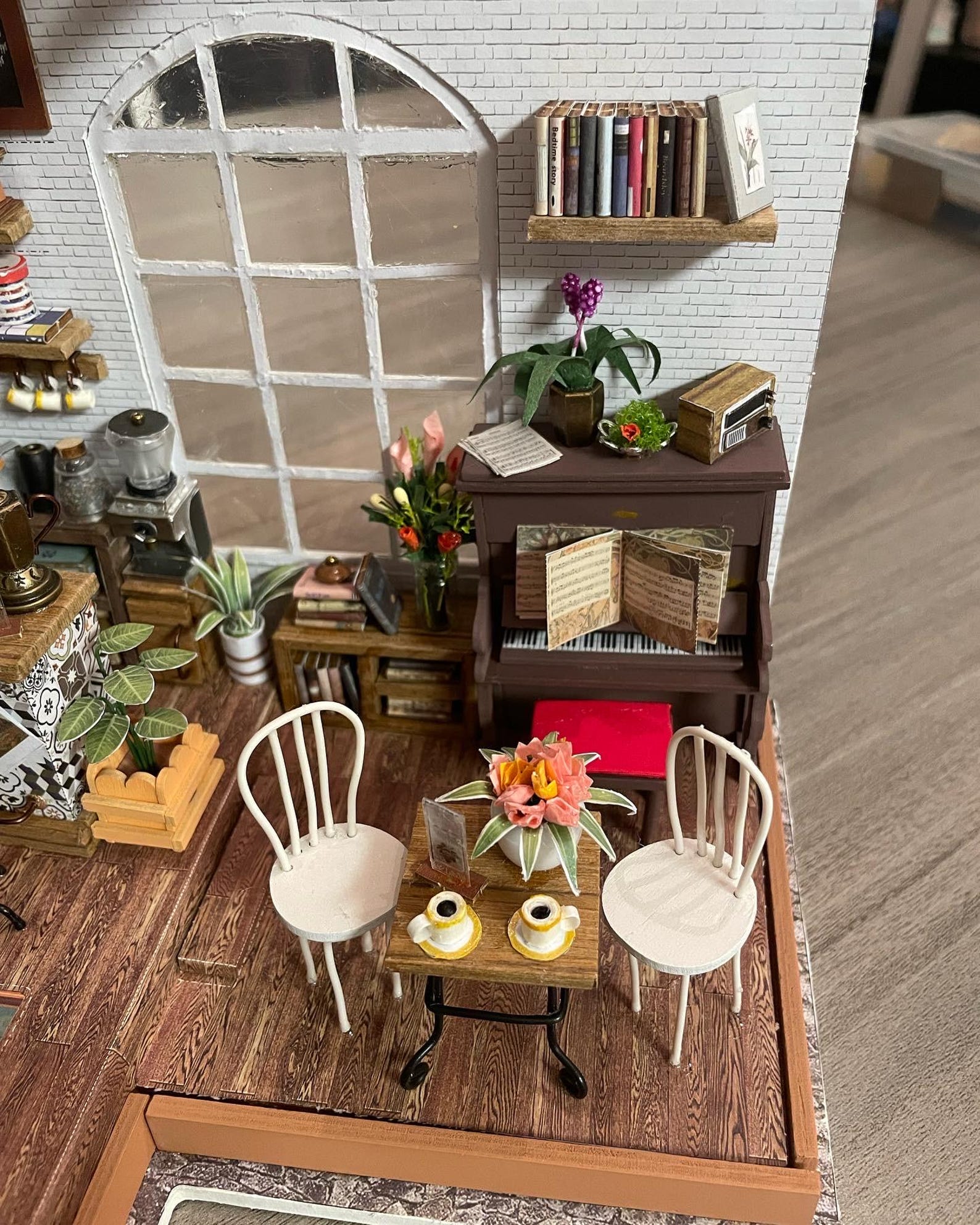 Hand-assembled Rowood Miniature Dollhouse, 1:24 Scale Miniature House ...