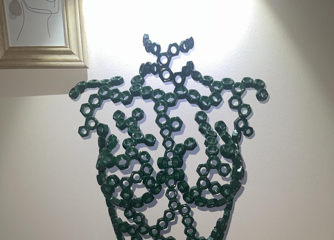 Modern Abstract Female Torso Sculpture– Green, Metal Hexagon Design ...