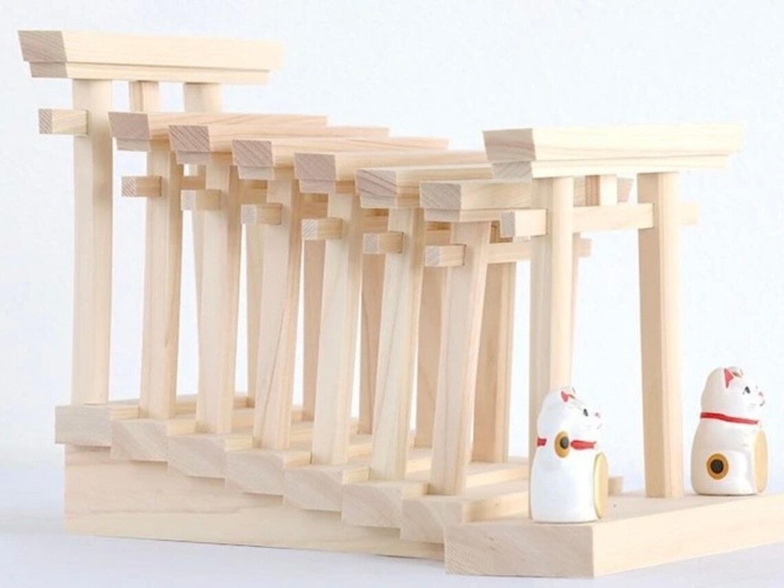 Symbol of Luck Shinto Ofuda Stand With Torii Hachimon & Maneki Neko ...