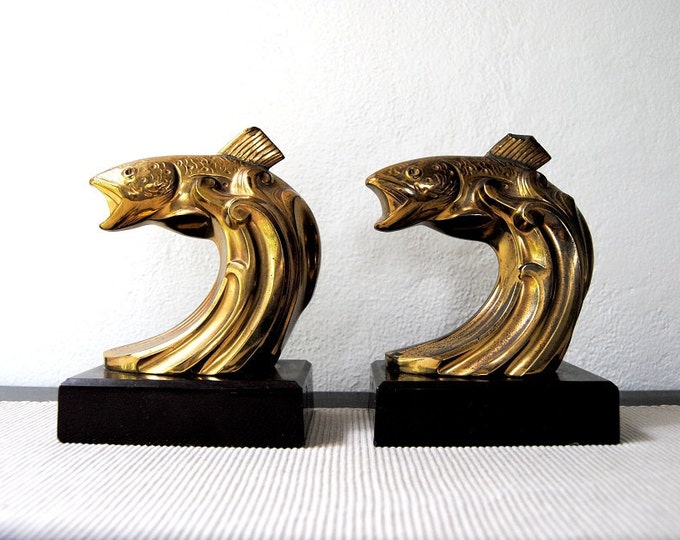 Pair of Vintage Hand Cast Metal Fish Bookends - Etsy
