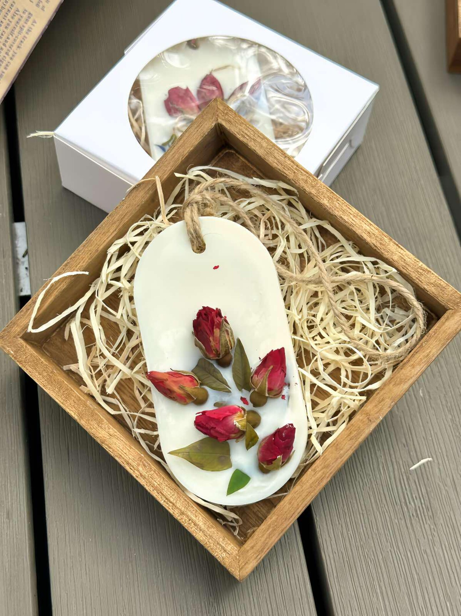 Handcrafted Aroma Wax Sachet – Elegant Scented Decor for Closets ...