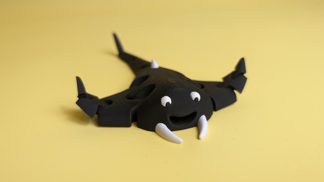 HAPPY MANTA RAY Articulated Figure - Etsy